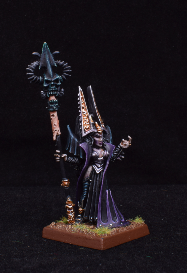 Classic Dark Elf Morathi | Golden Throne